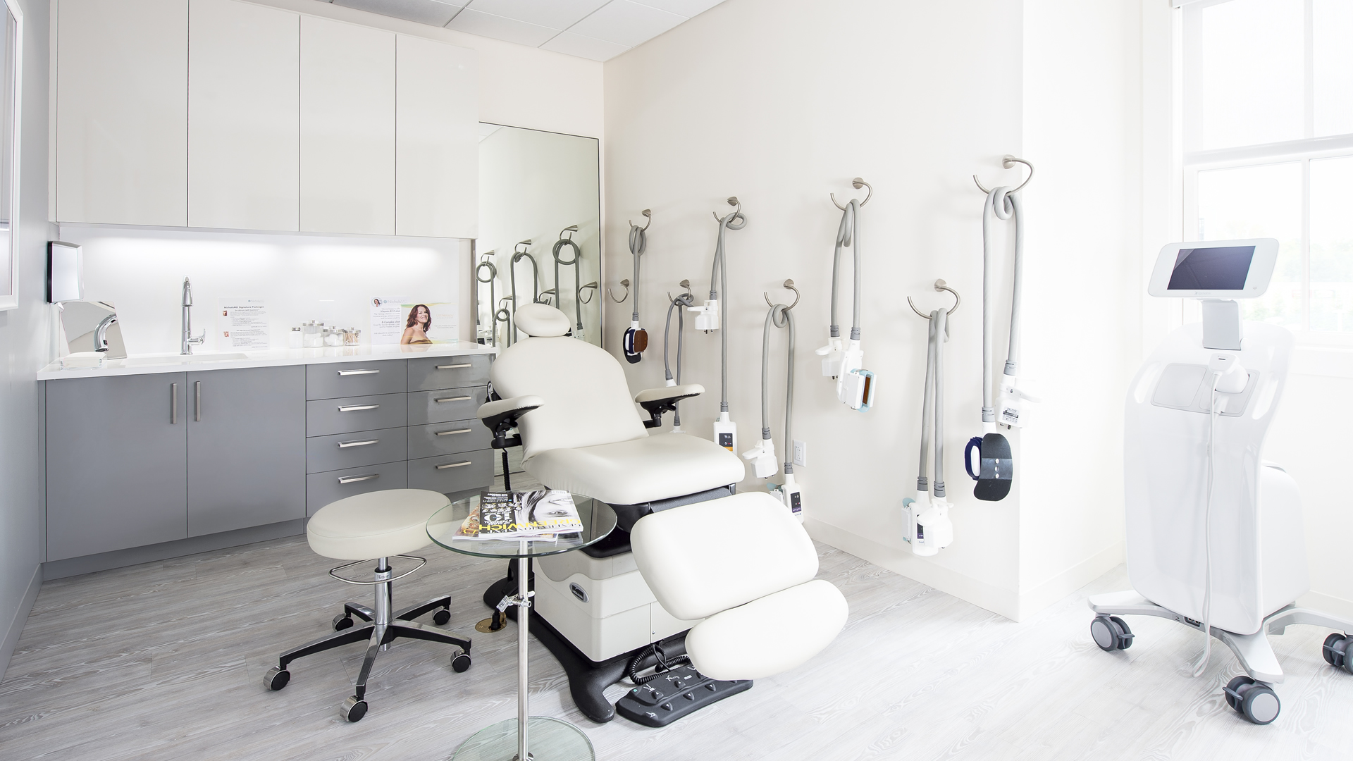 Dr. Nichols MD - Greenwich - CPG Architects